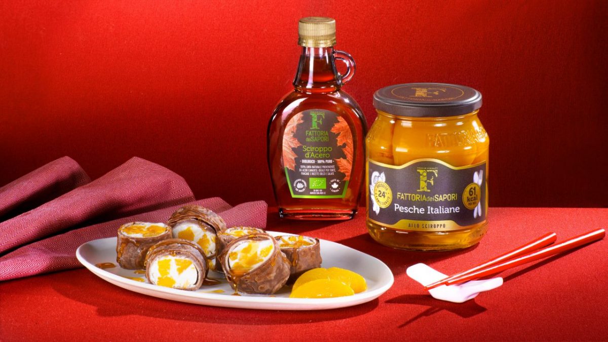SUSHI DI CREPES AL CIOCCOLATO CON PESCHE E SCIROPPO D’ACERO - Fattoria ...